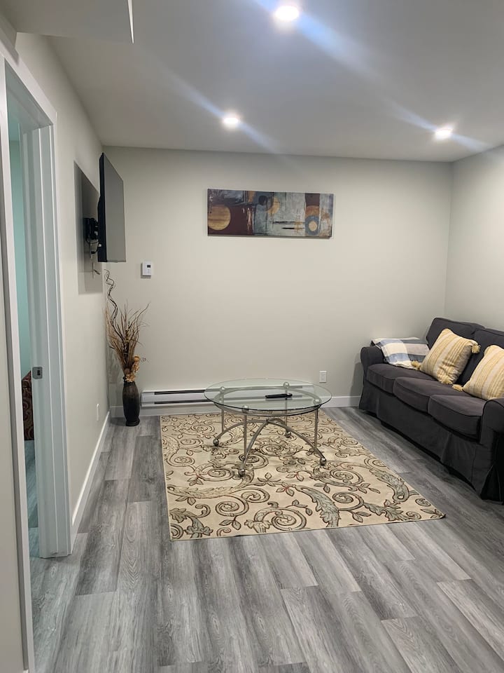 Ral's Haven - Regina