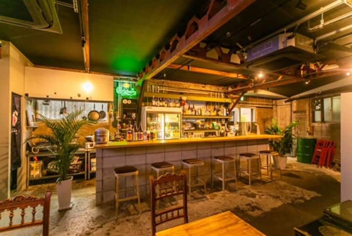 餃子屋が手掛けるゲストハウス Mixed Dormitory - Osaka