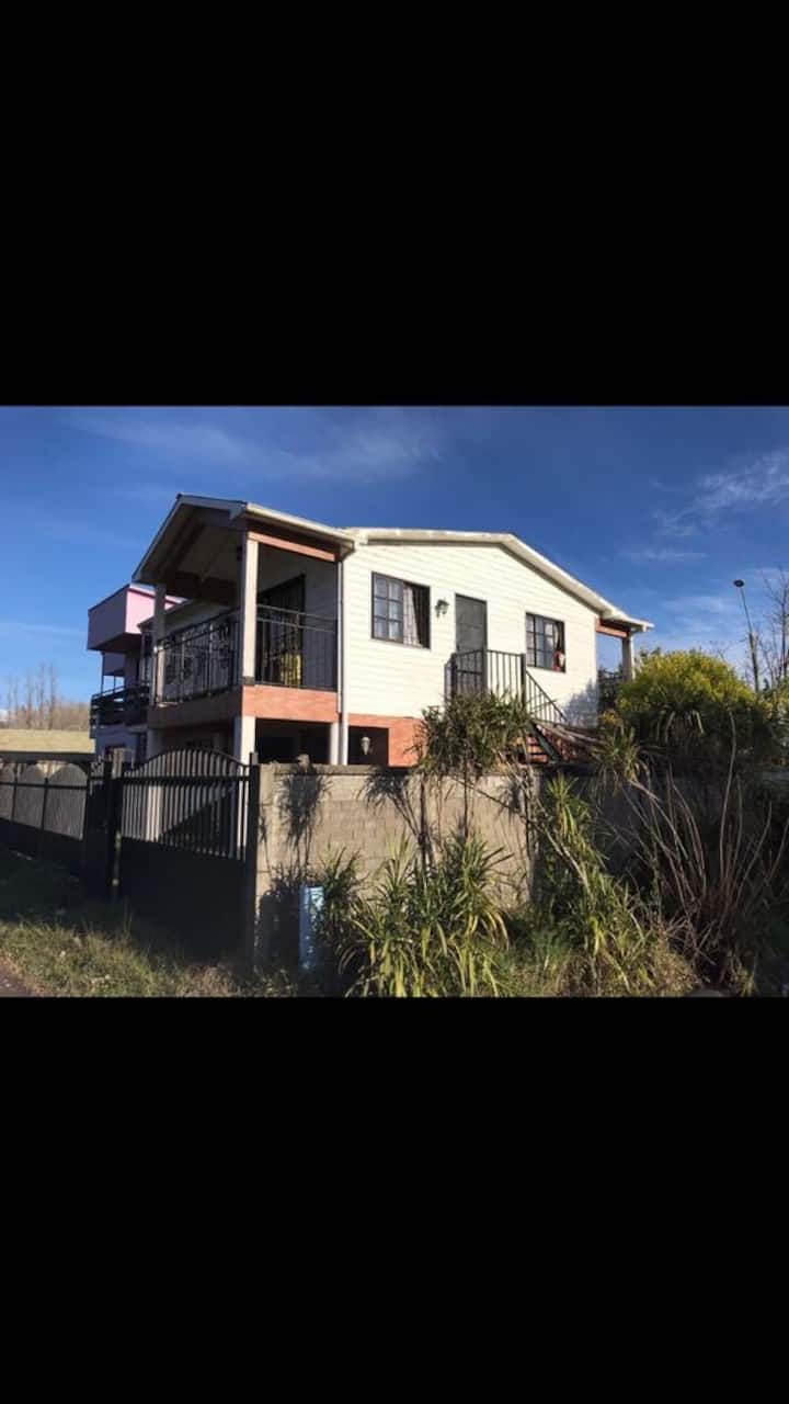Casa Frente A Laguna Avendaño - Quillón