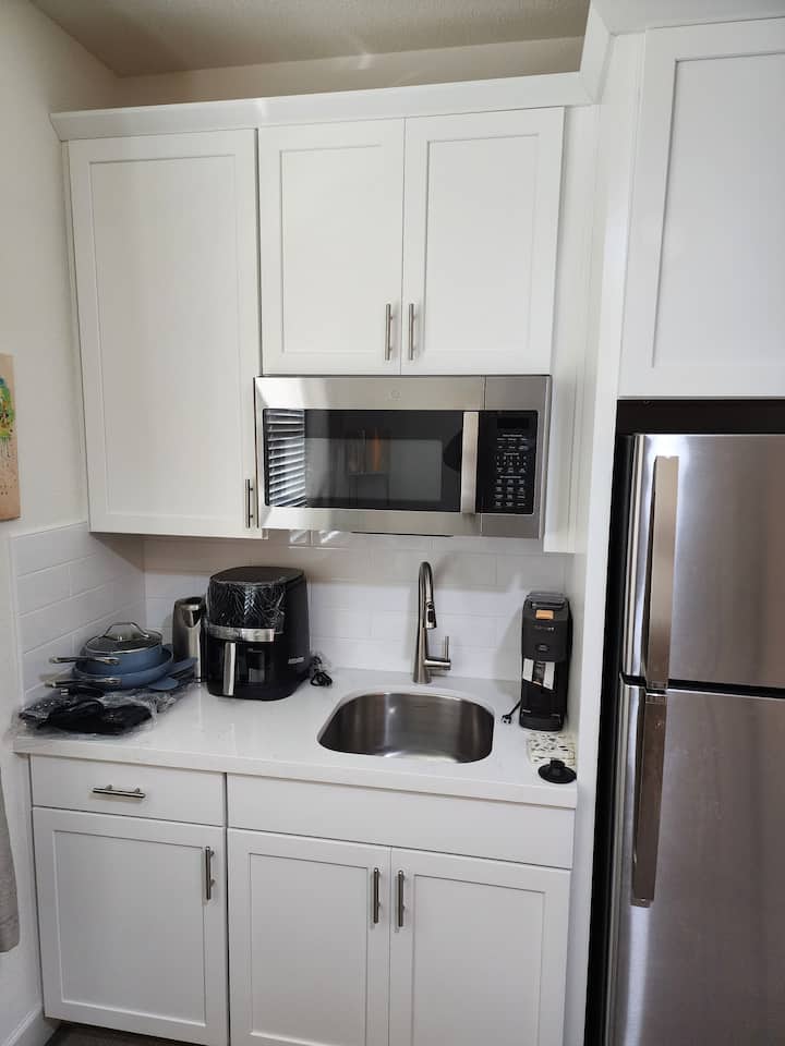 Self-contained Private Suite - Sacramento, CA