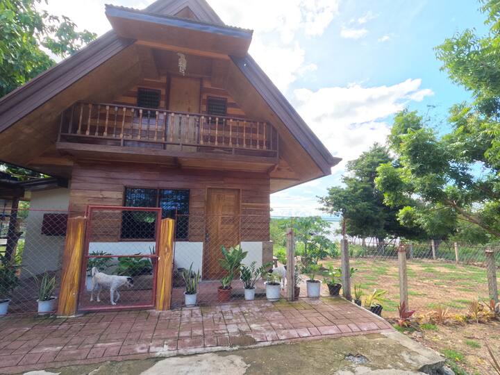 Frontyard Ni Joe Transient House - Calape