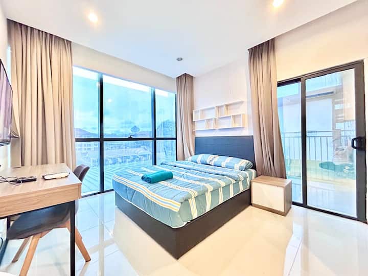 Jr Homestay@129 Balcony Studio Kozi Apartment. - Sarawak