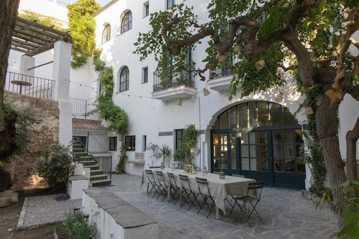 Casa Del Passeig - Cadaqués