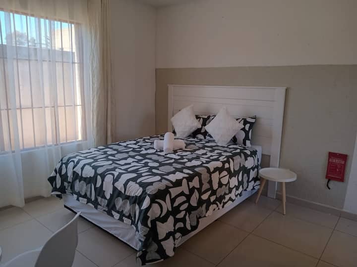 Baksman's Retreat - Soweto