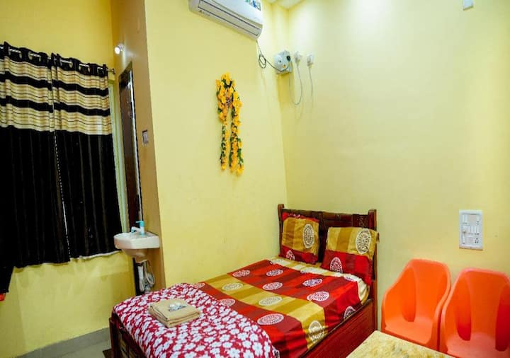 Std With Brk Lotus Pond Resort - Bapatla