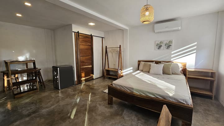 4 Amigos El Zonte – New Room Papaya With Ac + Pool - El Salvador