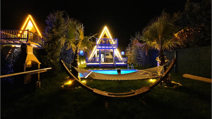 Bungalov(2+1 Korunakbahçe ÖZel Isıtmalı Havuz ) - Sakarya