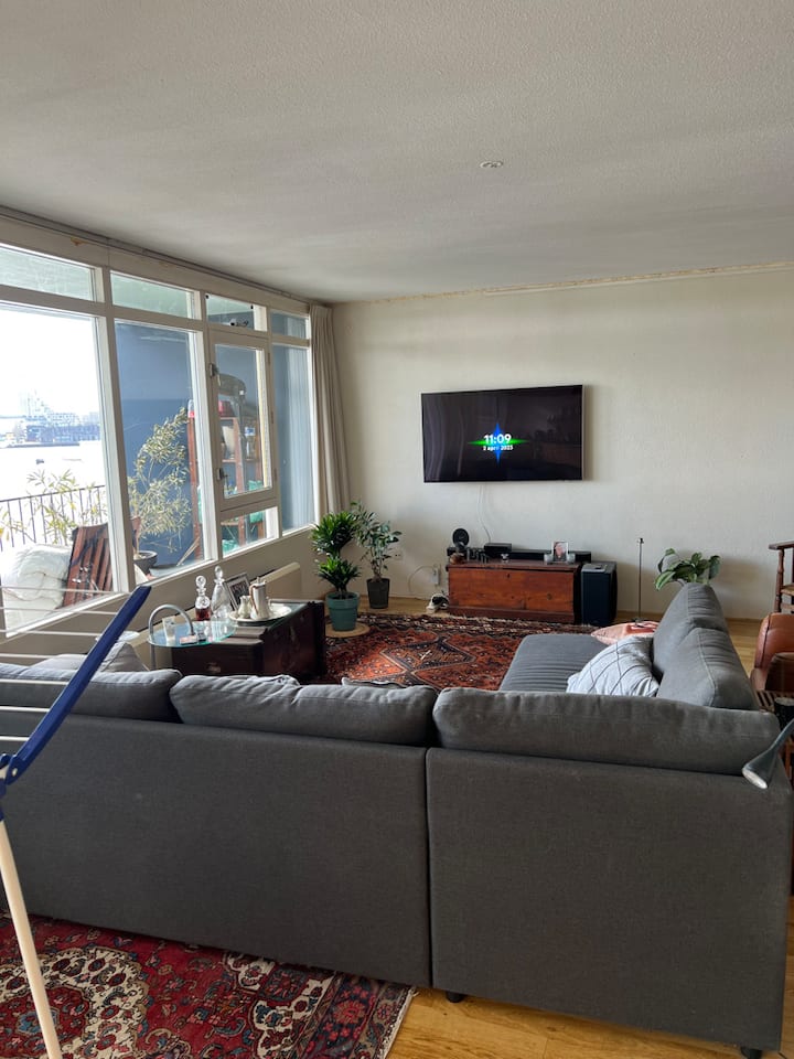 Private Room At The Knsm Island Amsterdam - Amsterdam