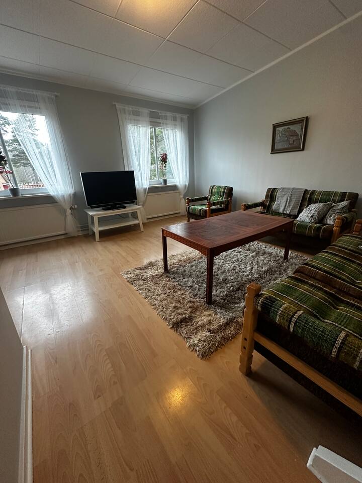 Tvåplans Lägenhet Med Uteplats! - Kumla