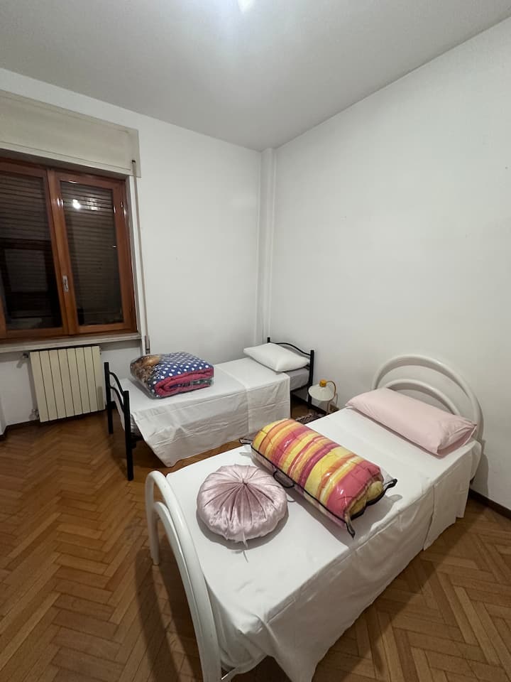 Stanza Stazione Metro/ospedale/centro/brescia 2 - Brescia