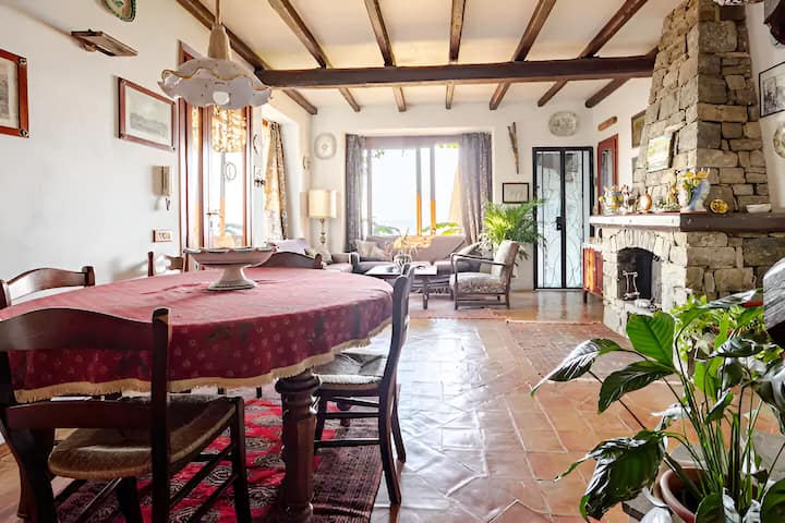 Alle Due Torri, Villa A Picco Sul Mare - Termini Imerese