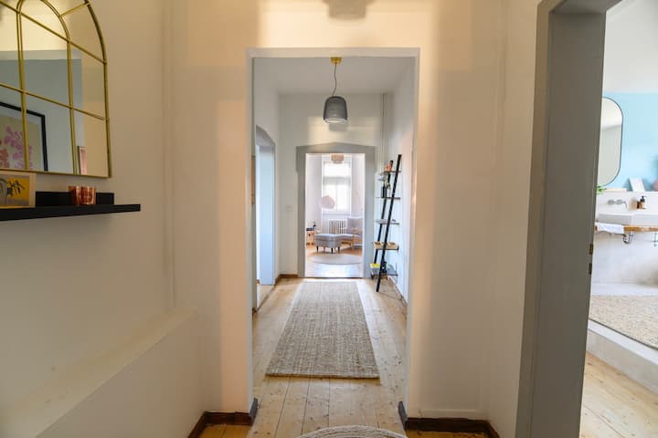 Villa Hermine: Ferienwohnung Mit Bis Zu 12 Gästen - Goslar