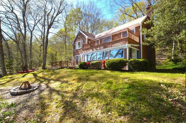 Waterfront Wakeby Lake Mansion - Sandwich, MA
