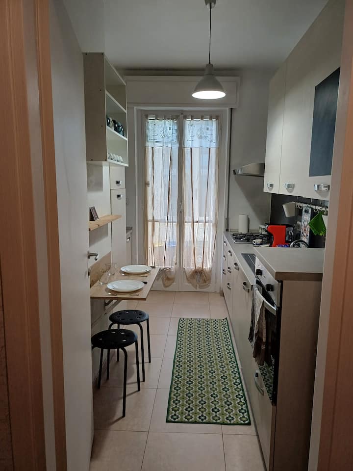 Italy Rooms (Comfort Apartment) - Milan