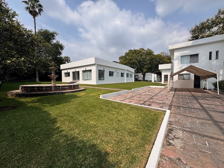 En El Corazón, Amplia, Una Sola Planta! - Cuernavaca