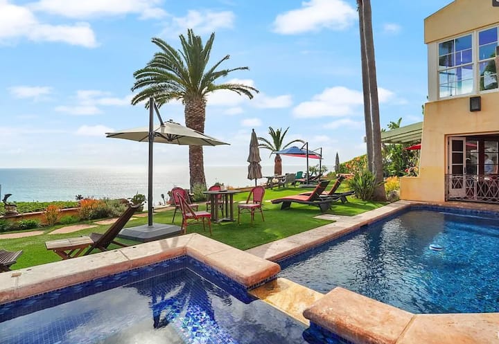 Beachfront Estate, 2 Guesthouses - Malibu, CA