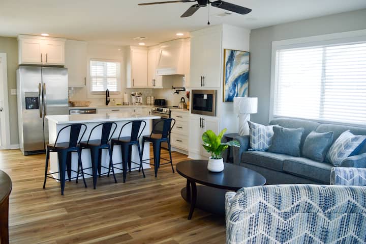Sara`s Place - Conway, AR