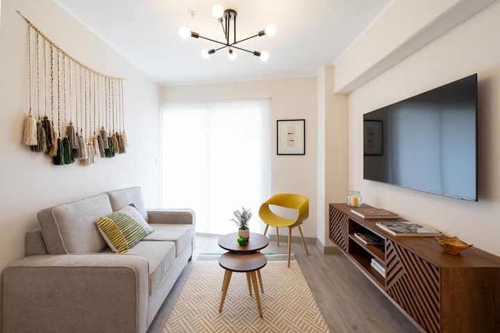 Céntrico Y Bello Apto En La Mejor Zona De Barranco - Lima