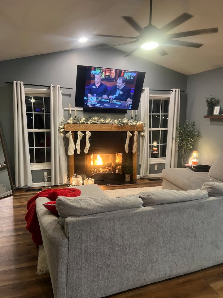 Family Friendly Home - Elkhart, IN