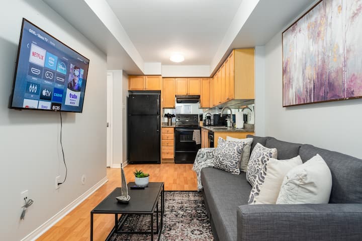 4975 Southampton Drive - Mississauga