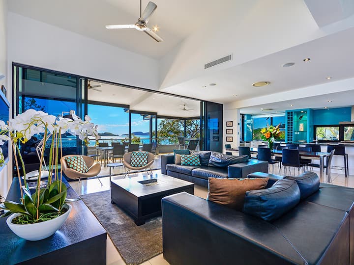 The Edge 13 - Hamilton Island