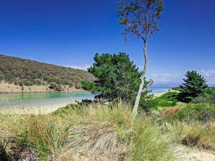 Steeles Island Retreat-cottage 1 - Primrose Sands