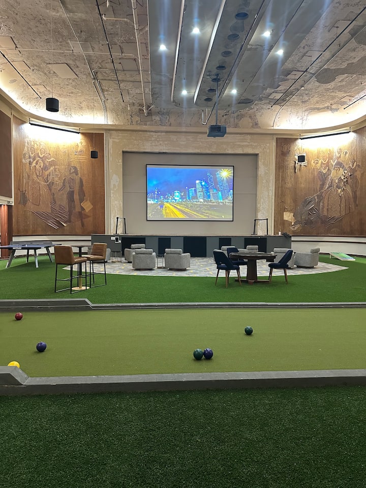 Eves Garden - Indianapolis, IN