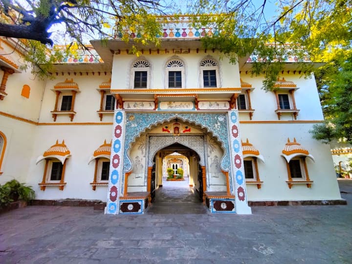 Palkiya Haveli -Royal Staycation - Kota