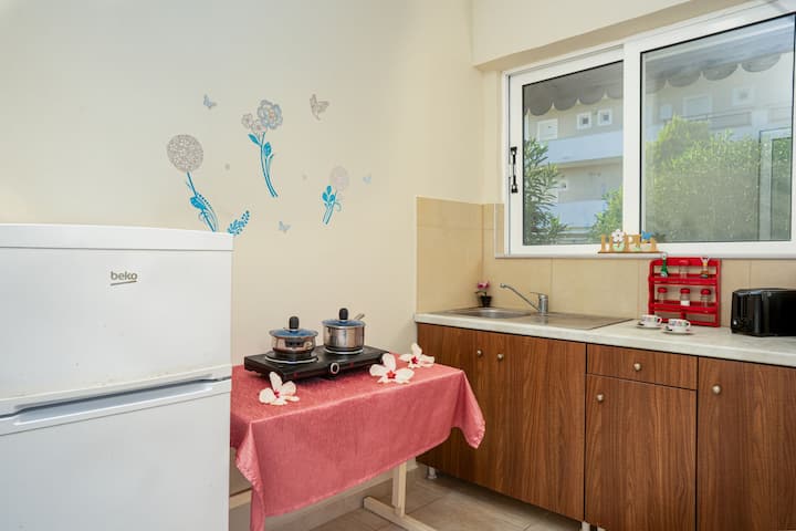 Double Studio - Stathis Rooms - 300m From Beach - Kalamaki
