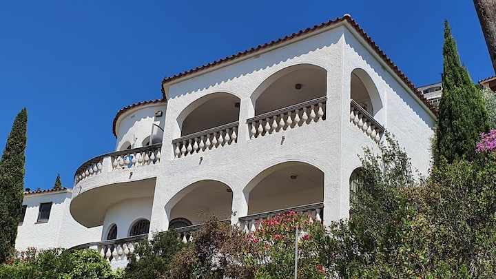Vue Merveilleuse Sur La Mer, App. Du Haut - Cadaqués