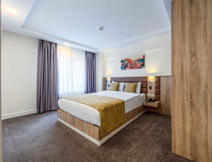 Spacious Flat• In The Bosphorus |Taksim•galataport - Karaköy