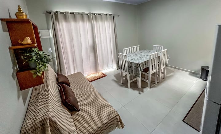 Casa Nova Em Navegantes - Aeroporto / Beto Carrero - Navegantes