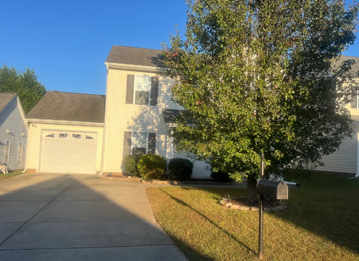 Oasis - 3 Bedroom Home With Pool - Haw River State Park, Browns Summit