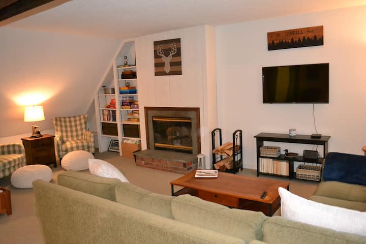 New! Quechee Condo Tree House - Woodstock, VT