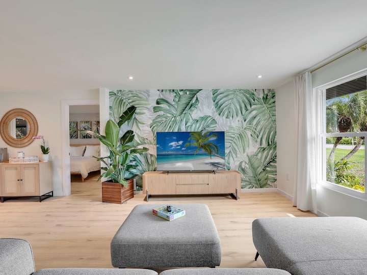 Cozy And Stylish, 2 King, Close To Beach & 5th Ave - 那不勒斯