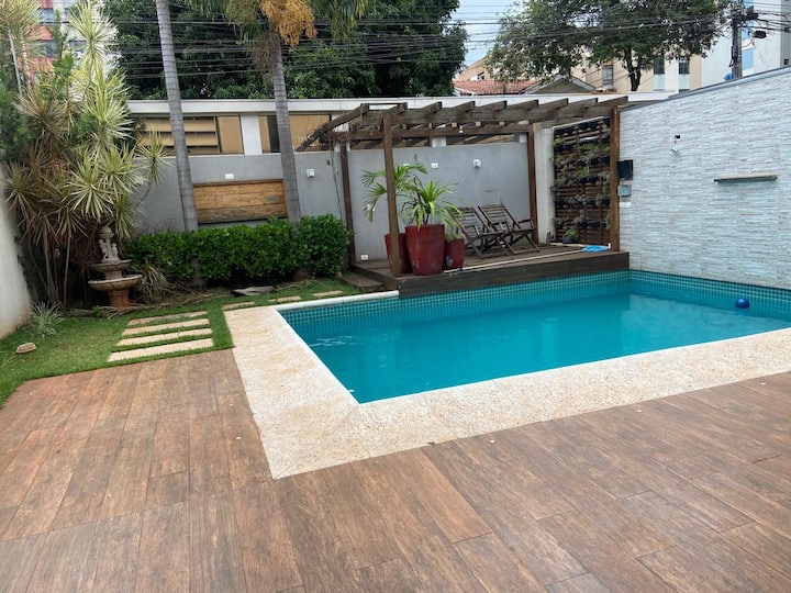 Casa Ampla E Aconchegante - マリンガ