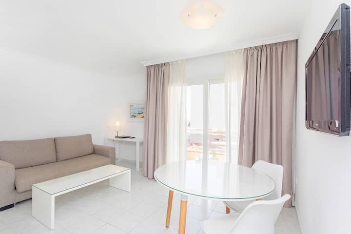 Santa Eulalia Center 1 Bedroom Apartment With Pool - Ibiza