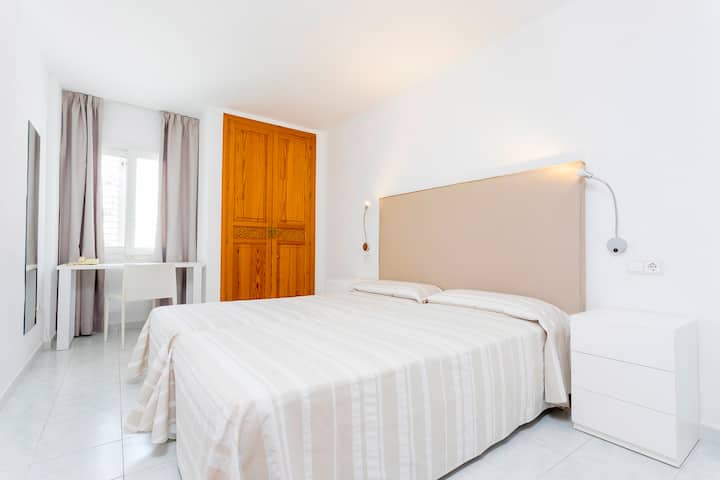 Santa Eulalia Center 1 Bedroom Apt 1min To Beach - Ibiza