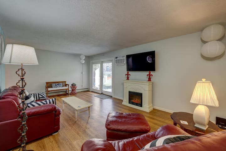 Beautifully Furnished Condo - Casper, WY
