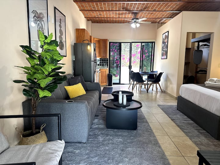 Cozy Studio & Refreshing Pool - Ajijic