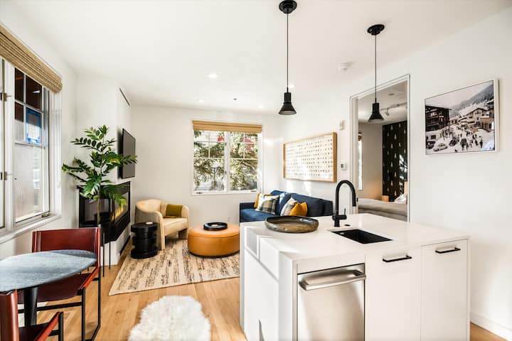 1 Bedroom Aspen Mountain Escape - Aspen, CO