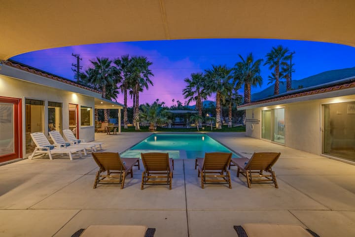 Hacienda Miranda - Private Lighted Pickleball Court- Family Home - Palm Springs, CA