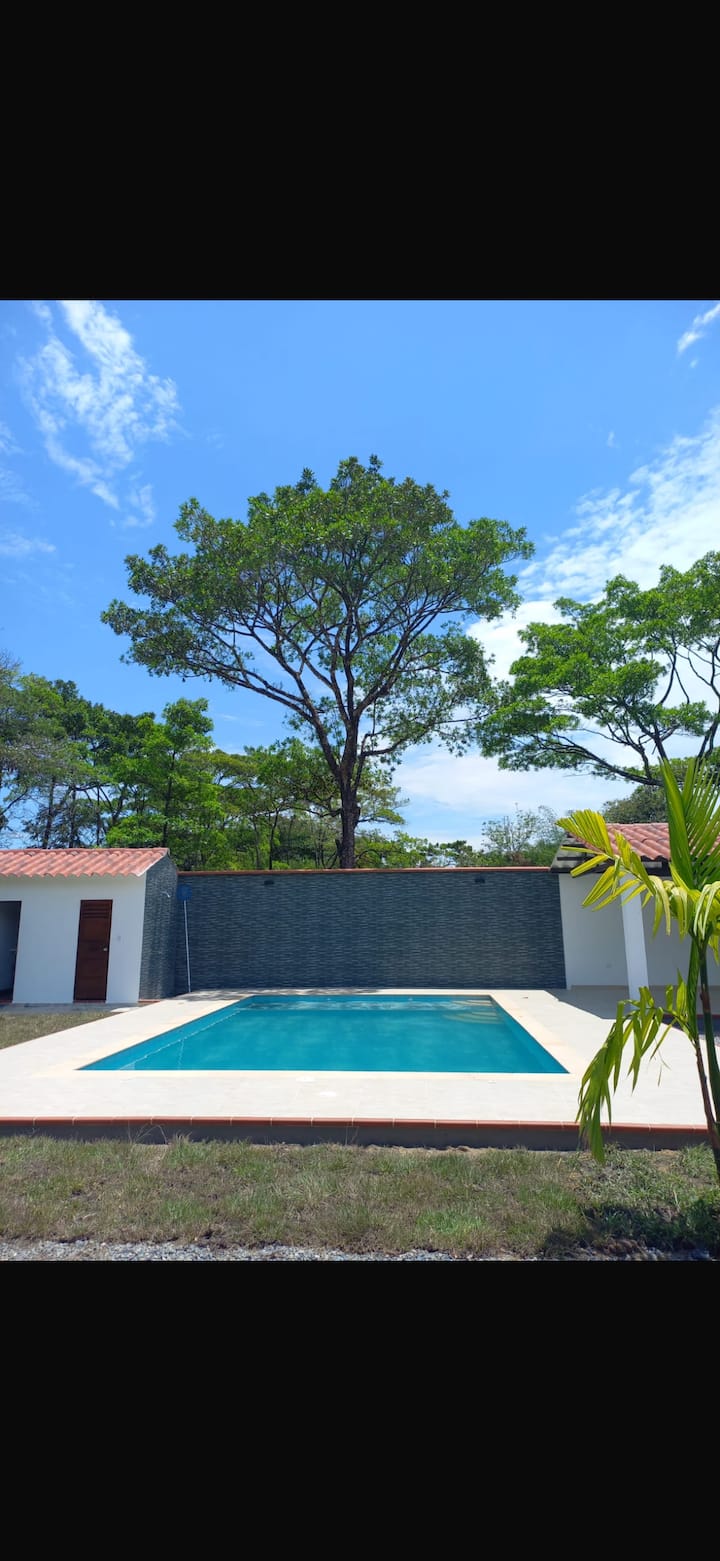 Casa Campestre Con Piscina - Restrepo