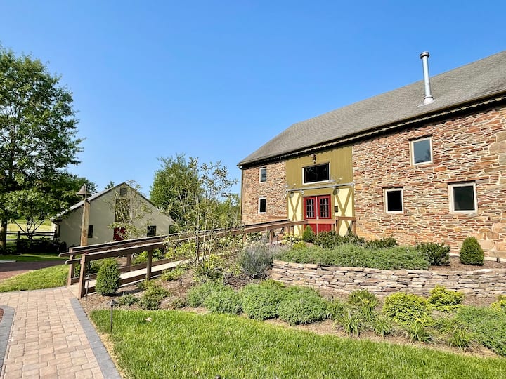Stone Ridge Farm Inn - Bucks County, PA