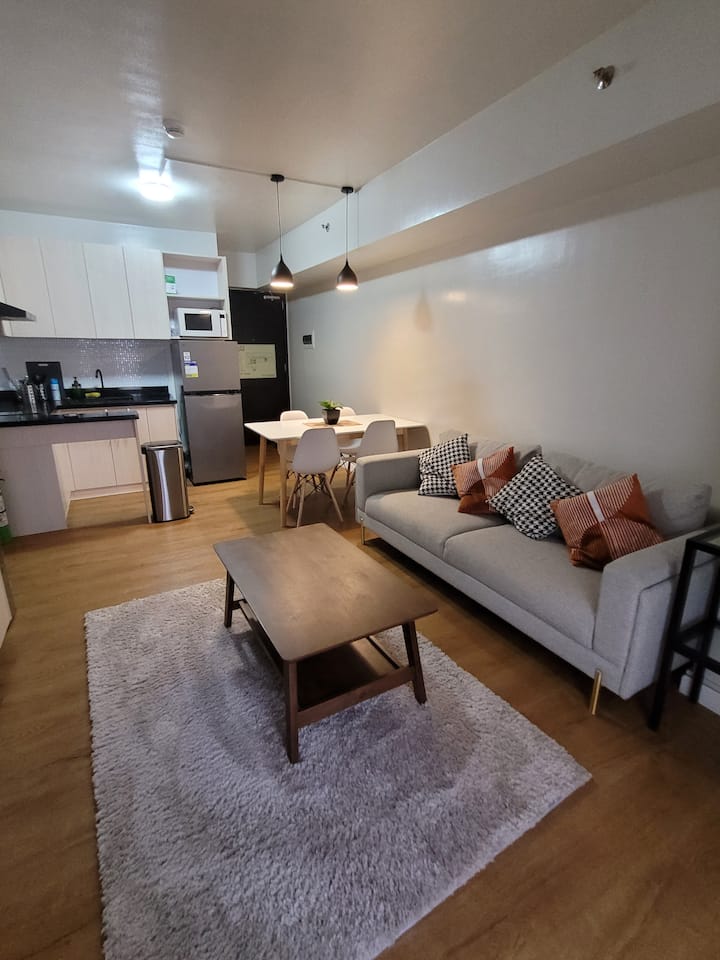 Spectacular Cebu It Park Condo
2bedroom 2bath - Cebu City