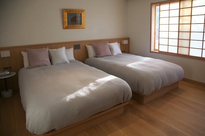【No Meals】a Hotel Like A Museum/private Onsen/5ppl - Kobe