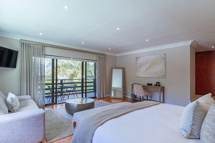 Room 1 - Wellington