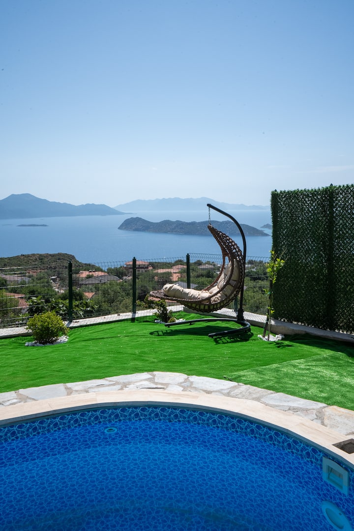 Deniz Manzaralı Havuzlu Villa - Bozburun