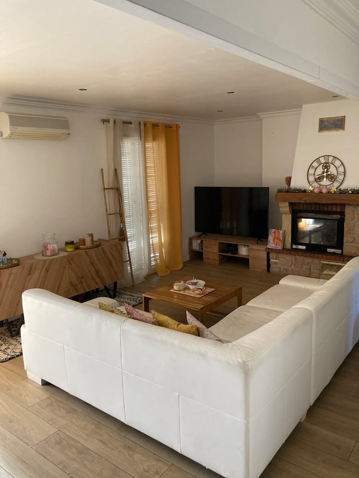 Maison Ajaccio Du 13 Au 16 Dec - Ajaccio