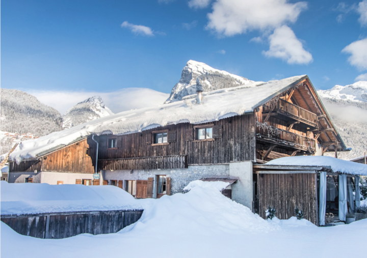 Lux, Sunday, 7 Nts, Opp Ski Lift - Samoëns